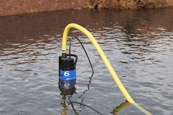 Jung Pumper Simer 6 - The latest generation of Puddle Pump - Pumps UK